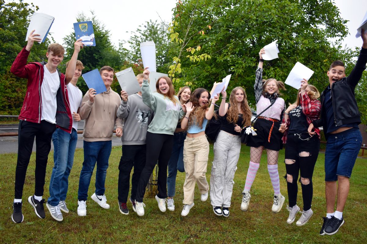 Harrow Way GCSE Students are Top of the Class – Harrow Way Community School